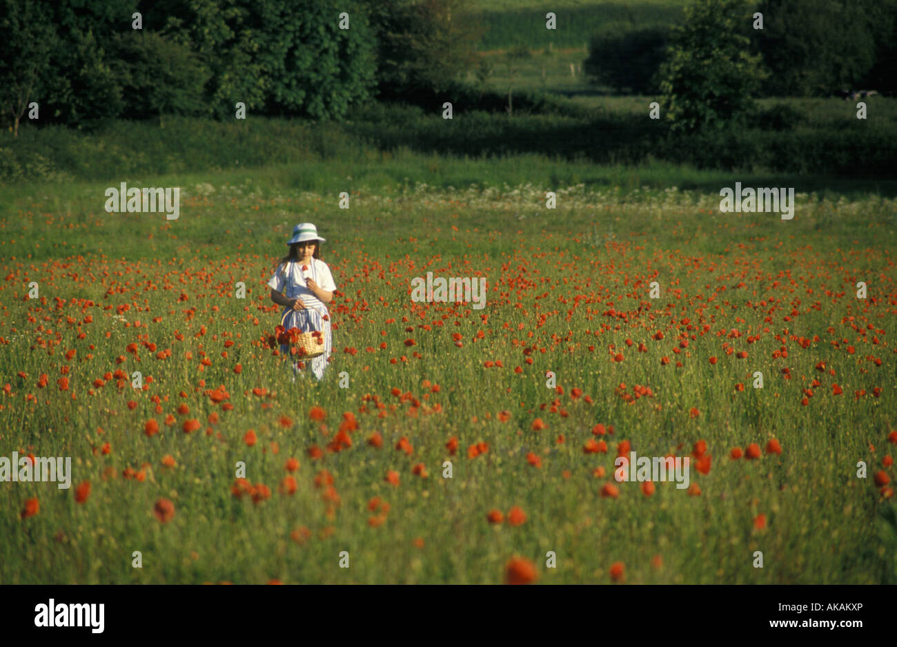 Child girls hi-res stock photography and images - Alamy