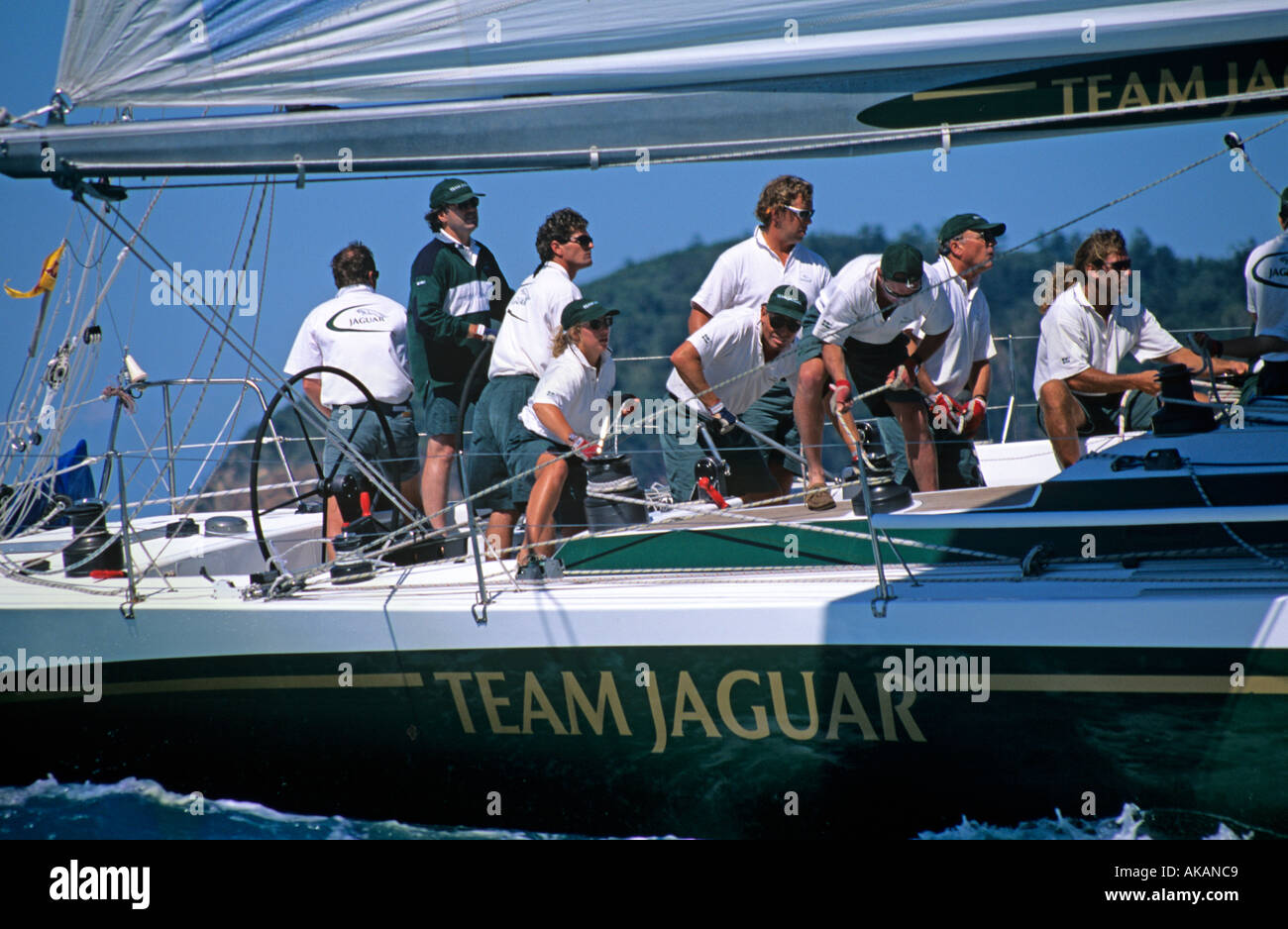 Racing yacht and team hi-res stock photography and images - Alamy
