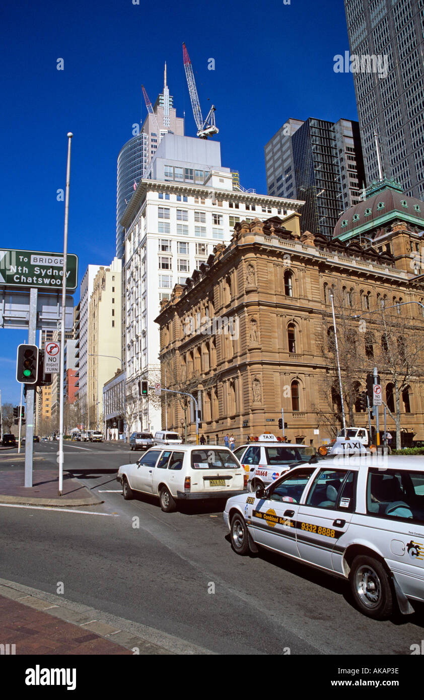 Taxi and Street scene Sydney Australia Stock Photo - Alamy