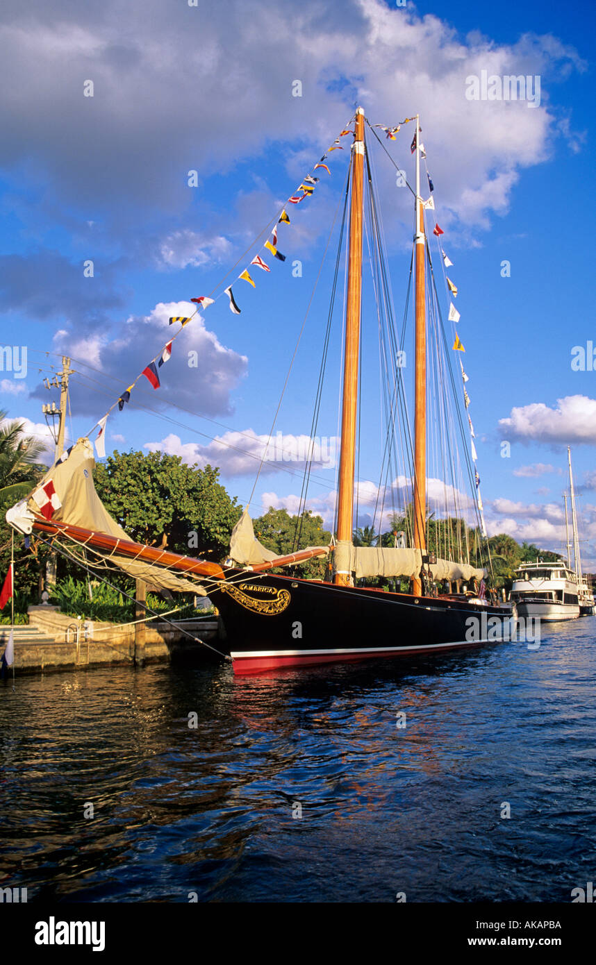 Relica Schooner moored on inter coastal waterway Stock Photo - Alamy