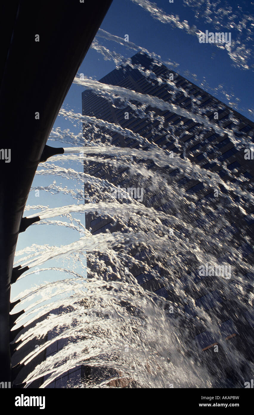 Portland oregon water front park hi-res stock photography and images ...