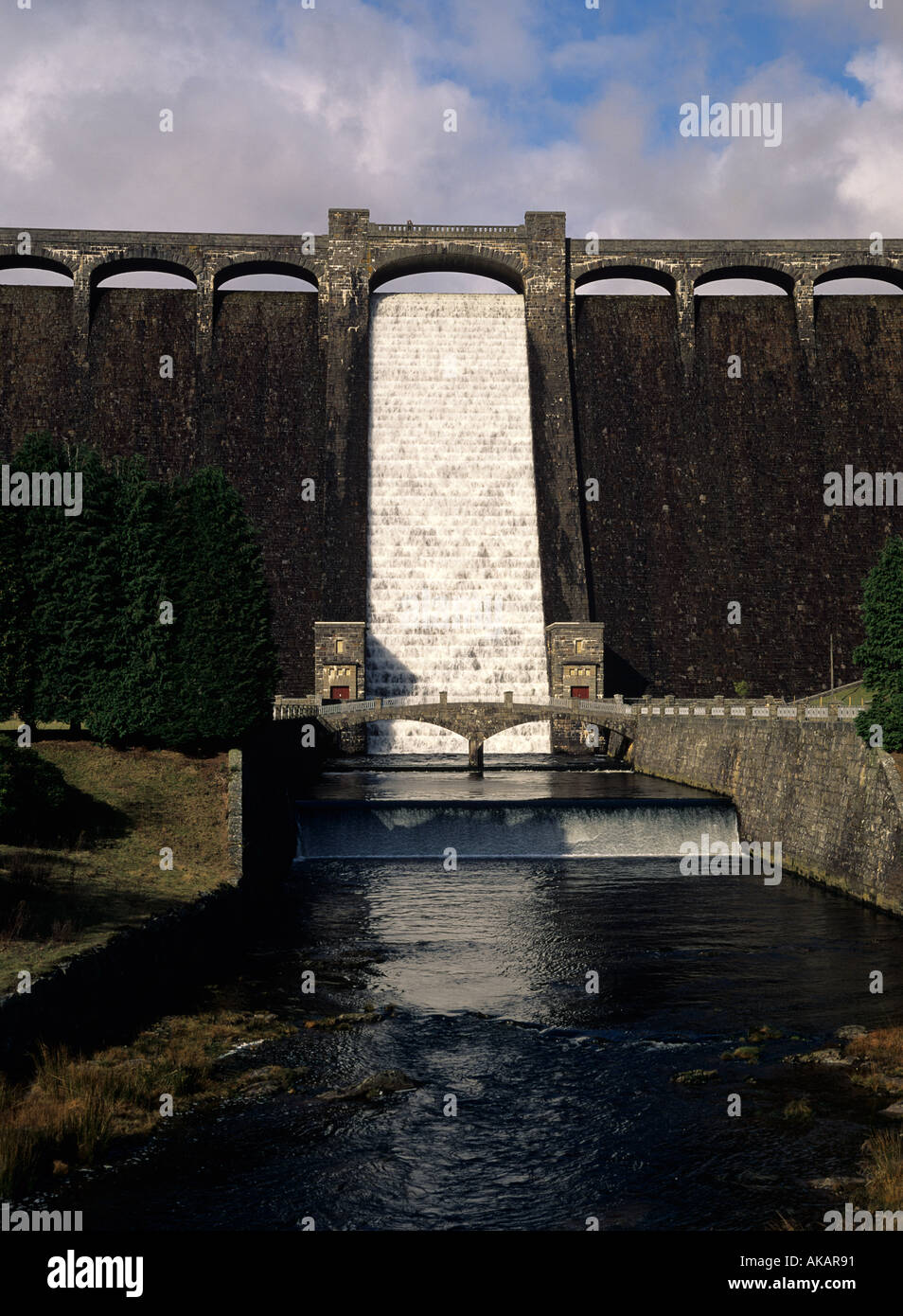 Dam water Wales Stock Photo - Alamy