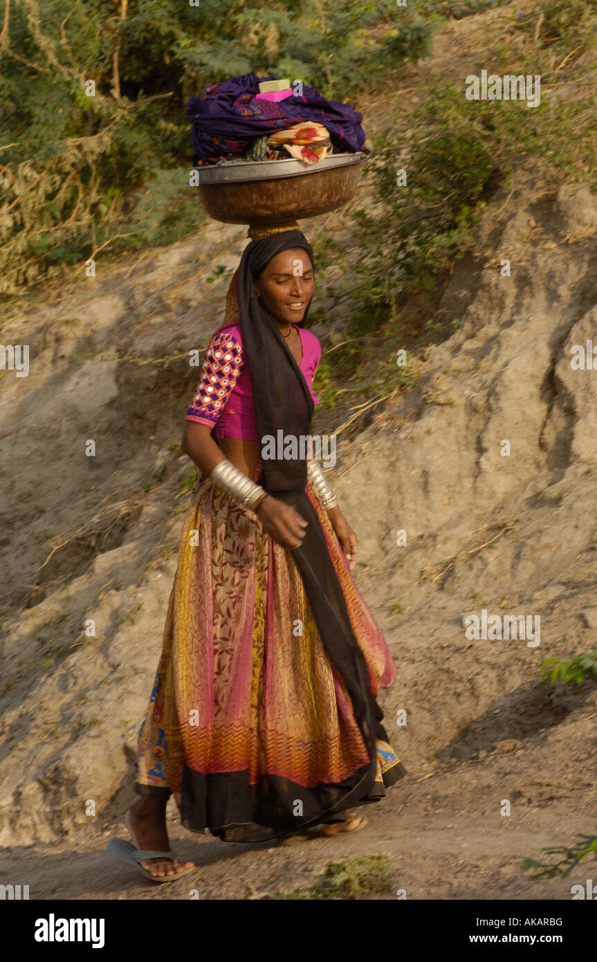 Rabari woman hi-res stock photography and images - Alamy