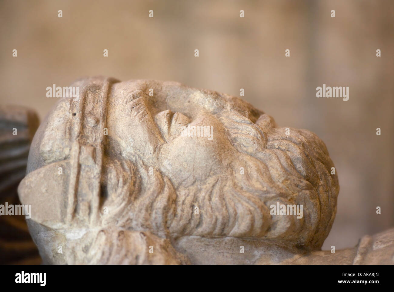 King athelstan tomb malmesbury abbey hi-res stock photography and ... King athelstan tomb malmesbury abbey hi-res stock photography and ...