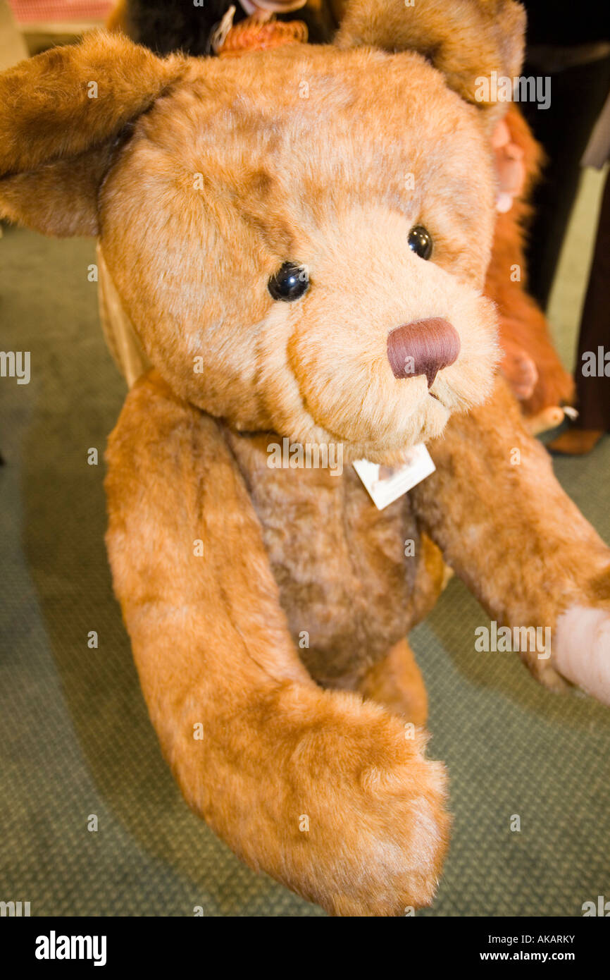 a large teddy bear Stock Photo - Alamy