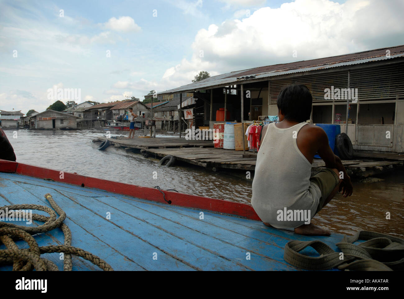 Semitau village, Kapuas River, Borneo Stock Photo - Alamy