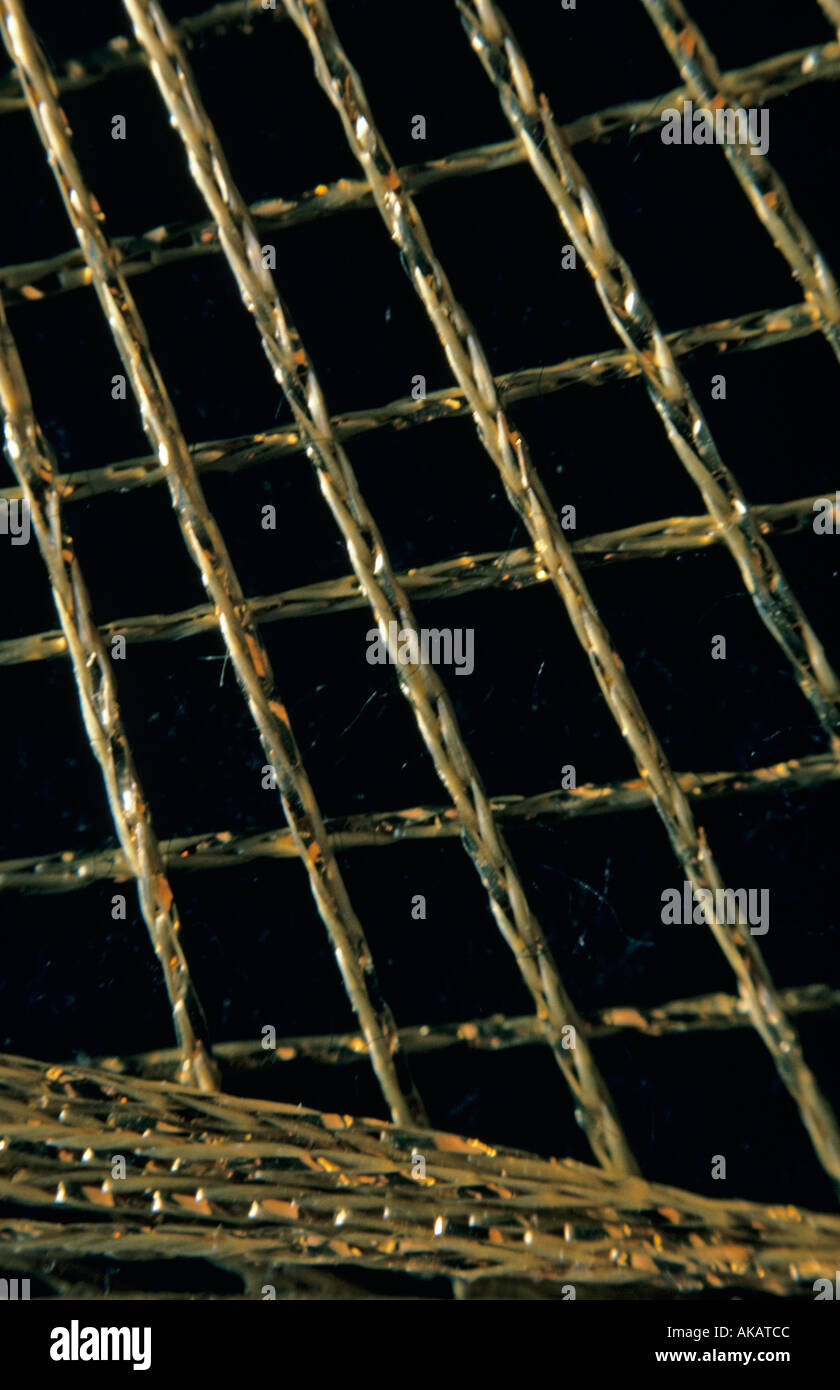 Golden thread hi-res stock photography and images - Alamy