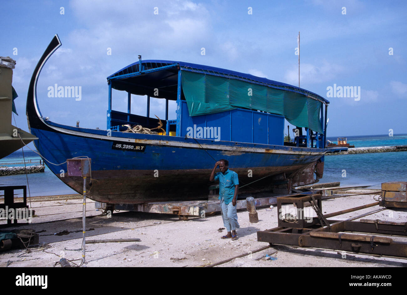 Local ship yard repairing traditional boats in Maldives Indian Ocean ...