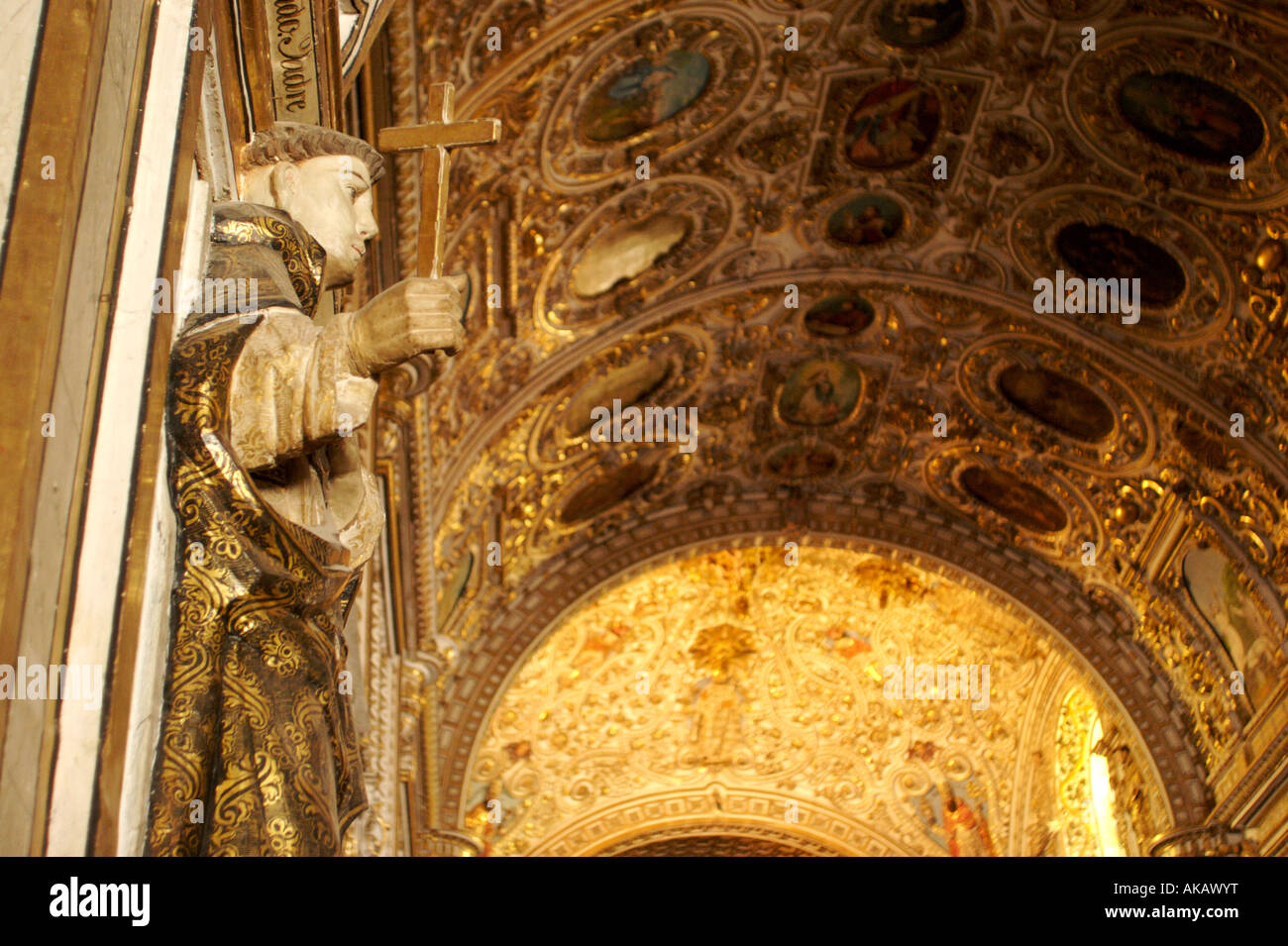 Statue santo domingo guzman hi-res stock photography and images - Alamy