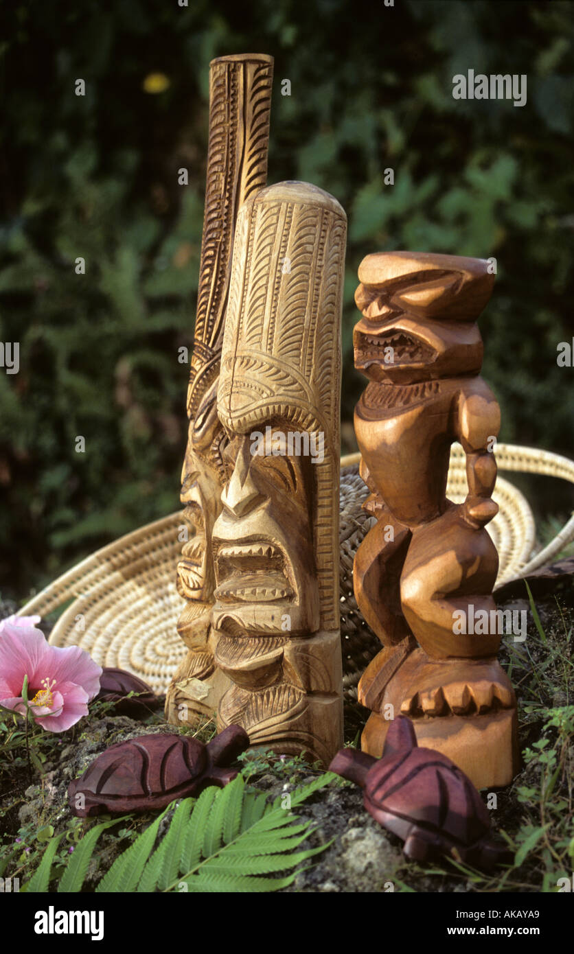 Tongan traditional wood cravings Tonga Pacific Ocean Stock Photo - Alamy