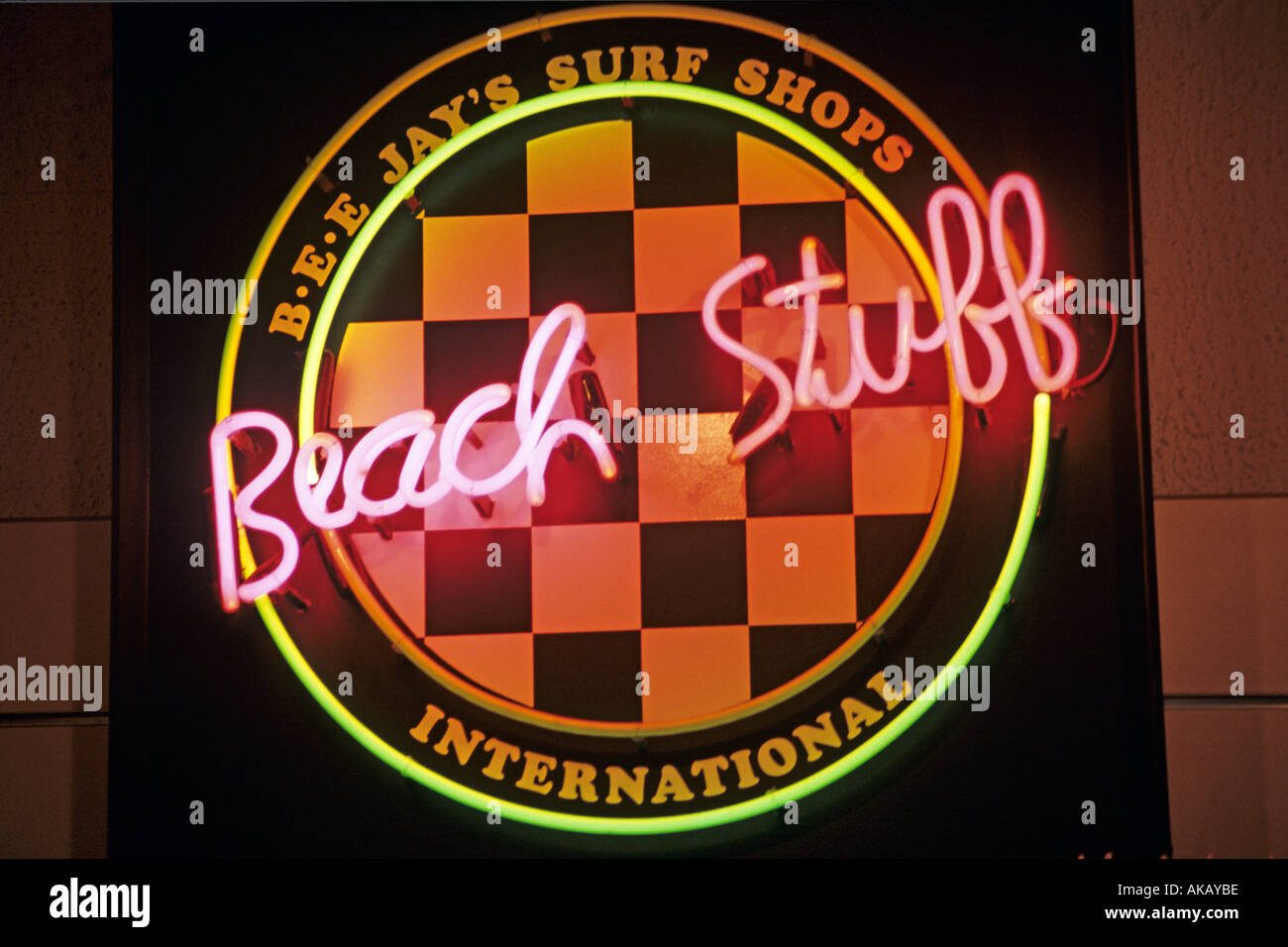 Sign saying shop hi-res stock photography and images - Alamy