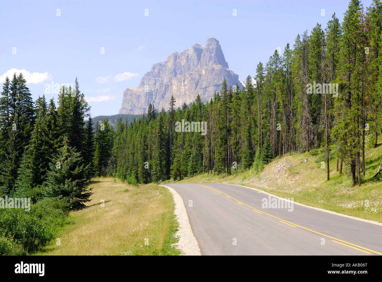 Castle Cliffs Mountains Banff Alberta Canada Canadian Rockies Canadian ...
