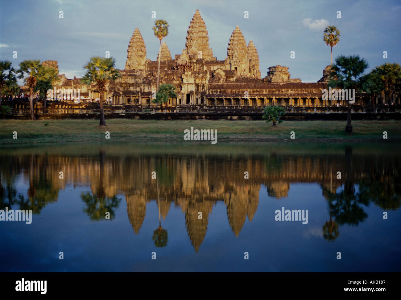 Ang Kor Wat Cambodia Moat Reflection Tomb Raider Timeless Stock Photo ...