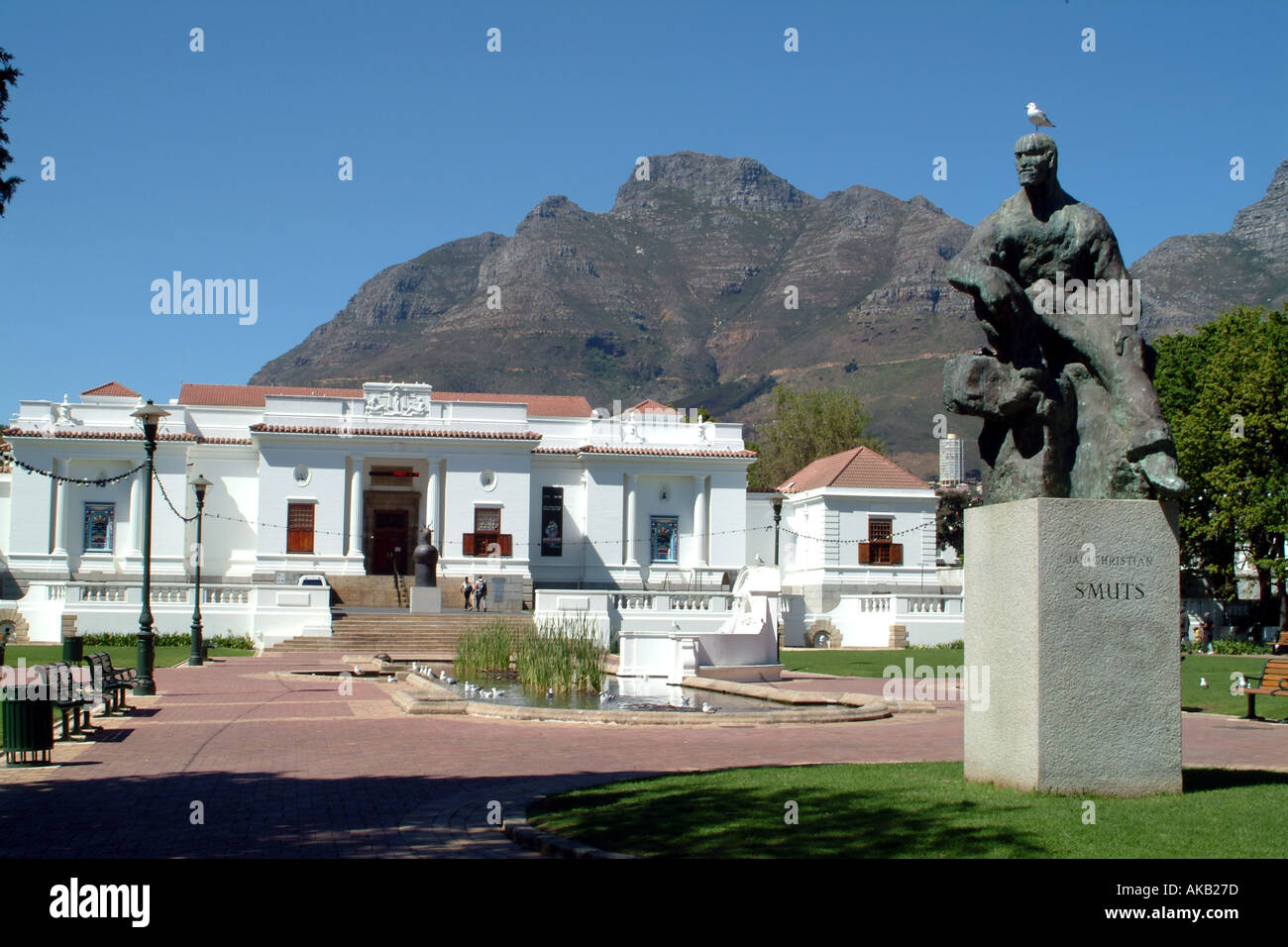 Cape Town South African National Gallery on Government Avenue Stock ...