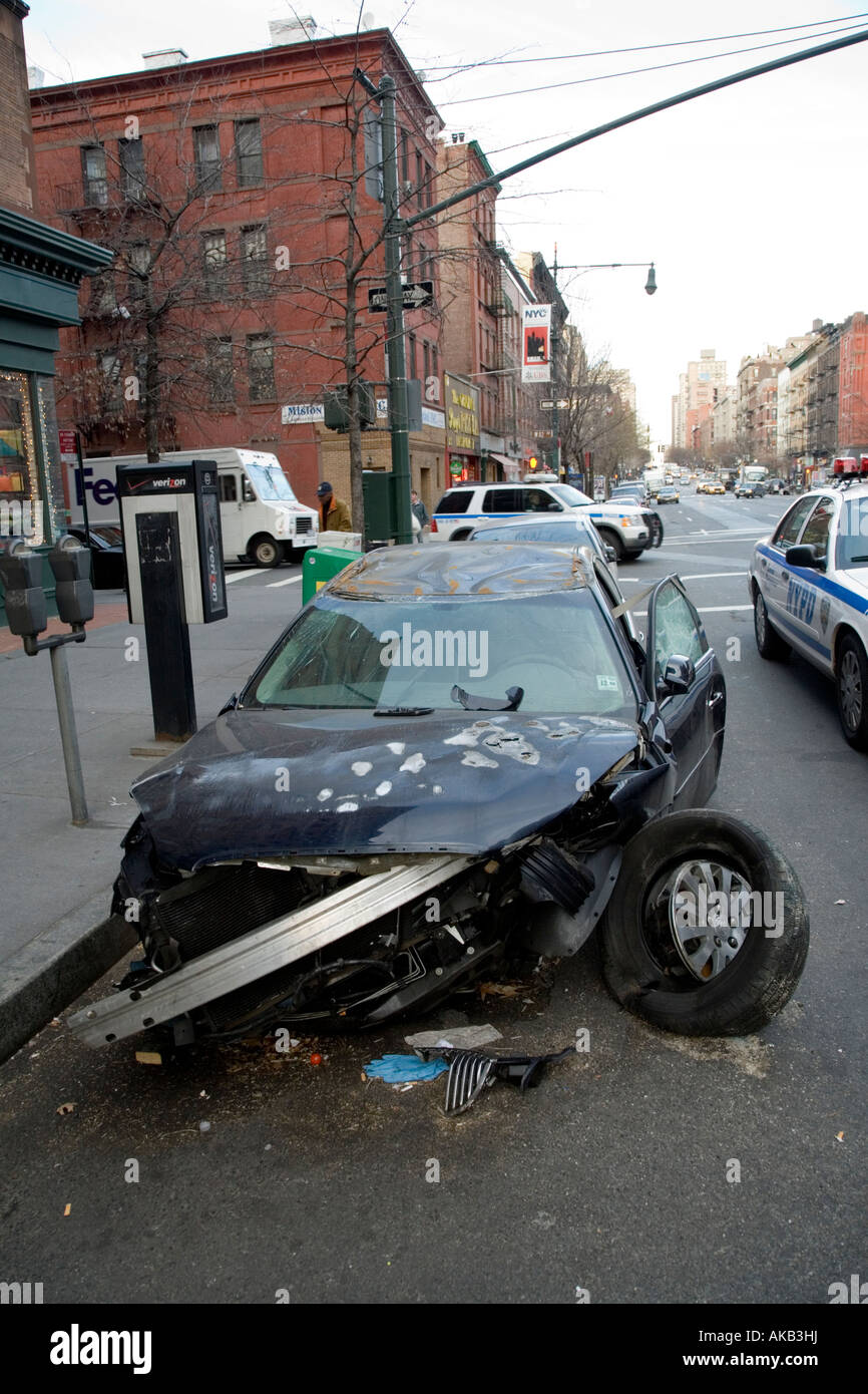 Carwreck hi-res stock photography and images - Alamy