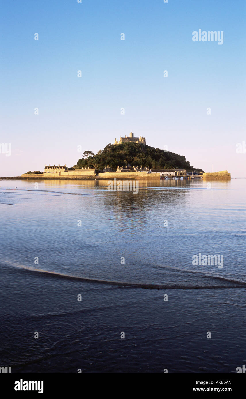 Marazion western cornwall hi-res stock photography and images - Alamy