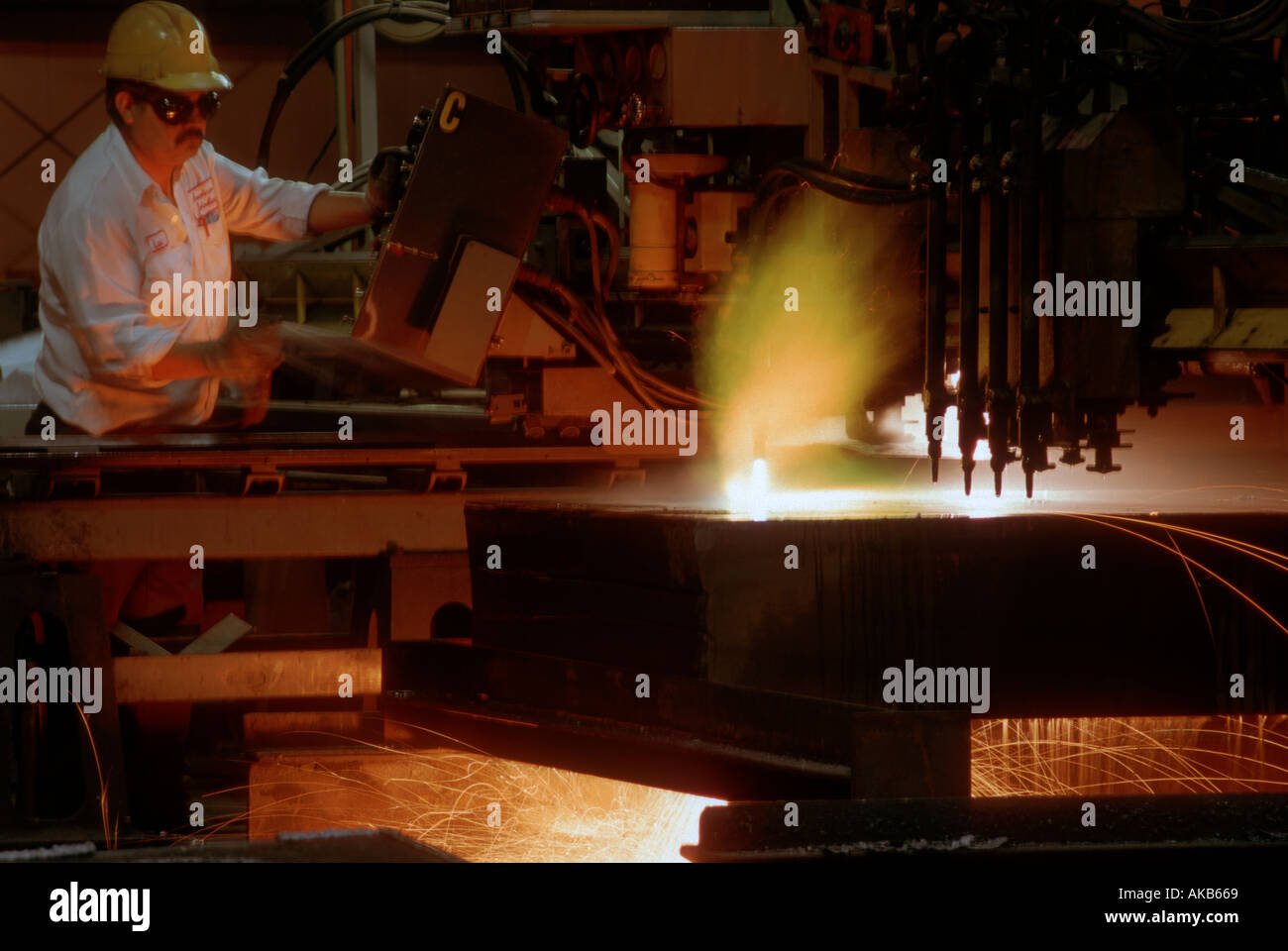 Cutting torch hi-res stock photography and images - Alamy