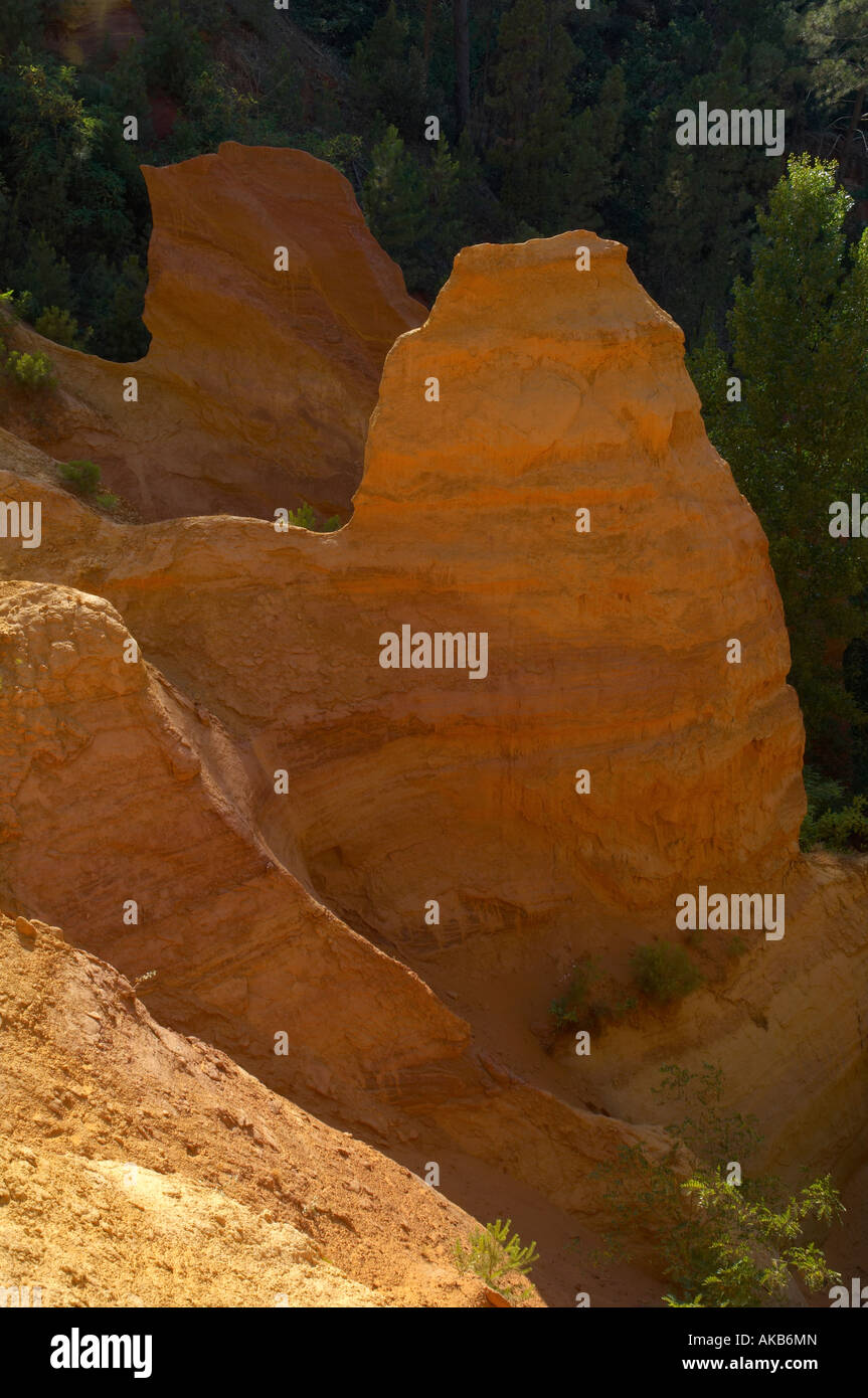 Roussillon colorado Provencal Stock Photo - Alamy