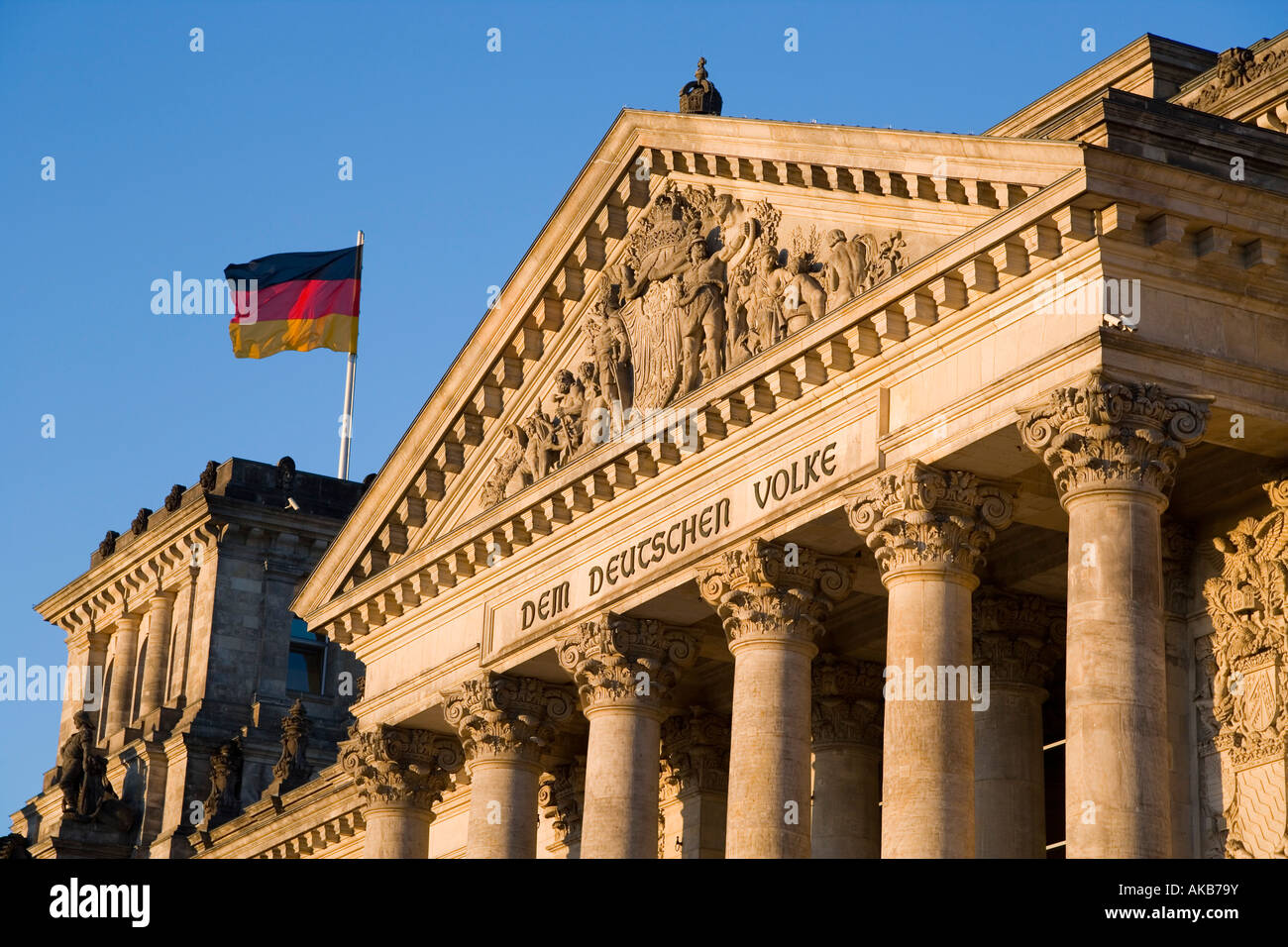 Germany the reichstag hi-res stock photography and images - Alamy