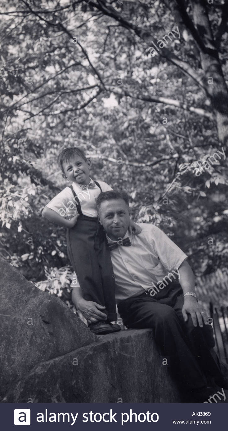 1950s Family Portrait Father Man Stock Photos & 1950s Family Portrait ...