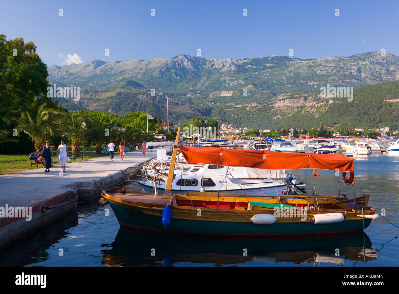 Harbour, Budva, Stari Grad (Old Town), harbour and City Walls Stock ...