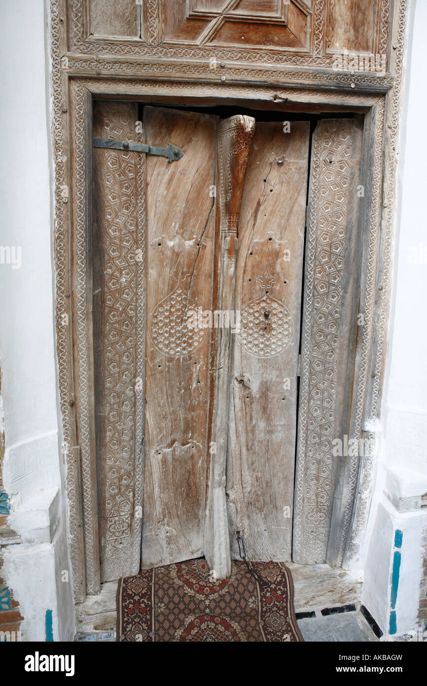 Old wooden door, Mosque ('mausoleum') of Muhammad Boshoro, Mazar-e ...