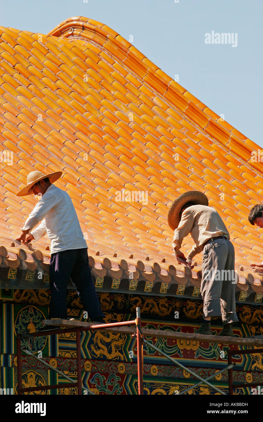 Worker temple hi-res stock photography and images - Alamy