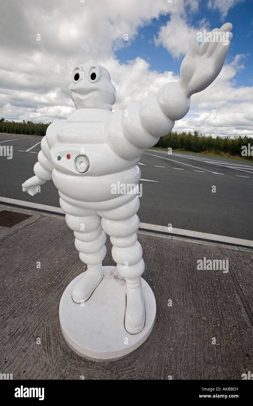 Michelin man logo hi-res stock photography and images - Alamy