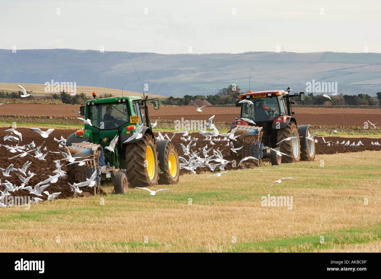Farm workers ploughing up field hi-res stock photography and images - Alamy