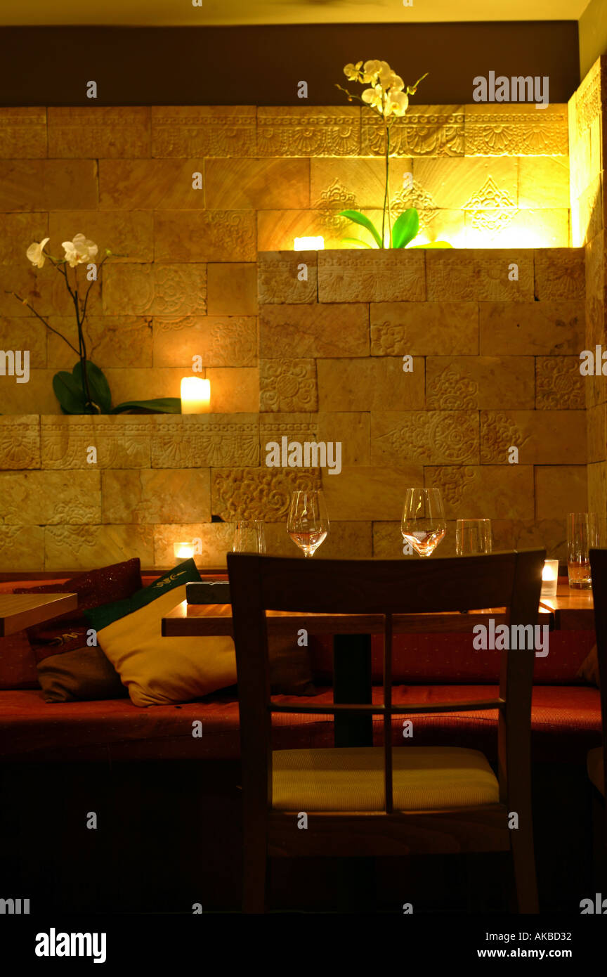 Tamand Gang Bar park Lane London Stock Photo - Alamy