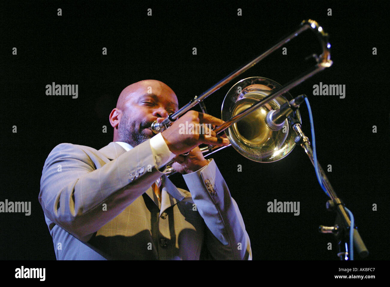 Trombone player hi-res stock photography and images - Alamy