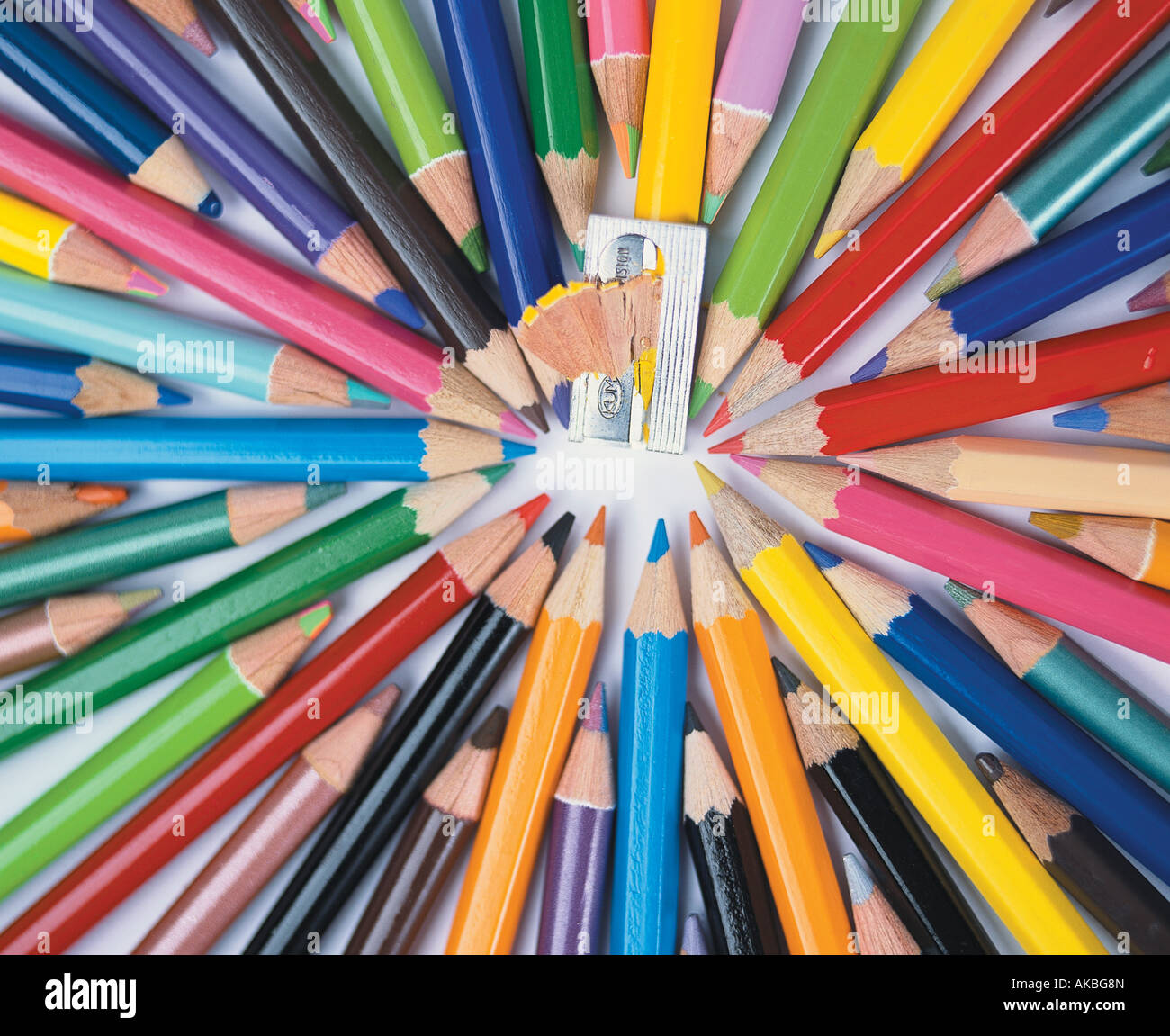 Coloured pencils forming a circle Stock Photo - Alamy