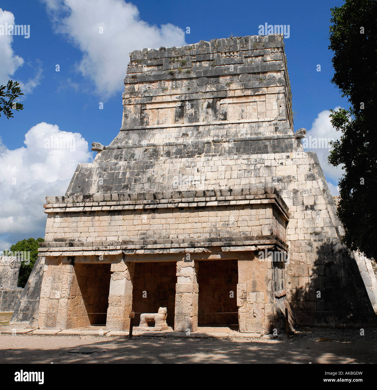 The temple of Jaguares Chichen Itza Yucatan Mexico Stock Photo - Alamy