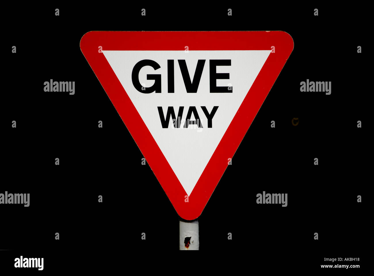 Give way sign Stock Photo - Alamy