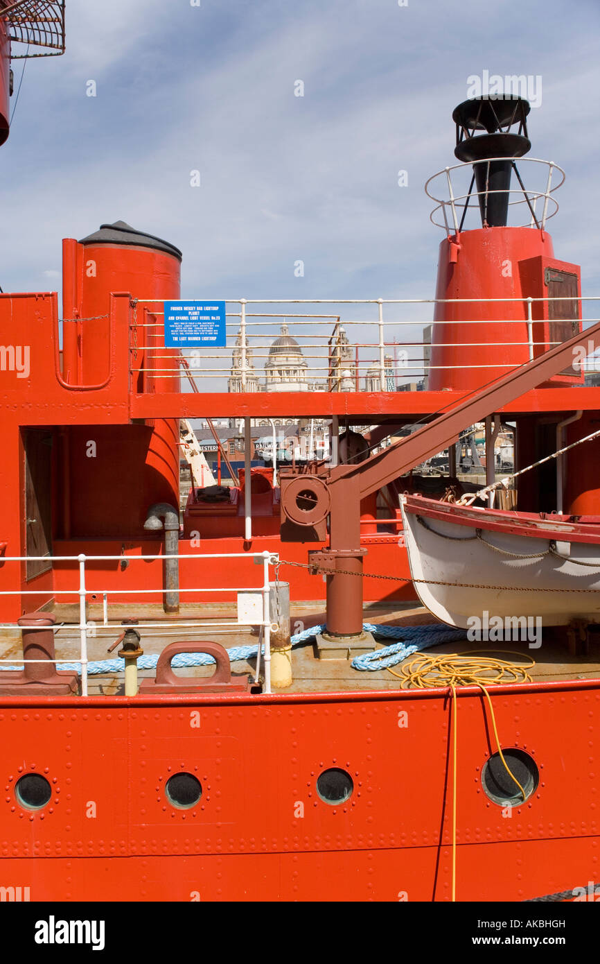 Old lightship and The Liver Building from the Hartley Quay with Canning ...