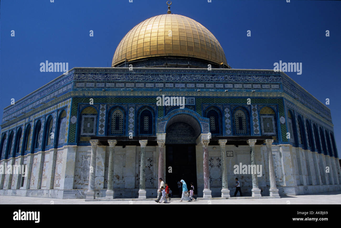 The largest mosque in Jerusalem the holy Al Aqsa Mosque Stock Photo - Alamy