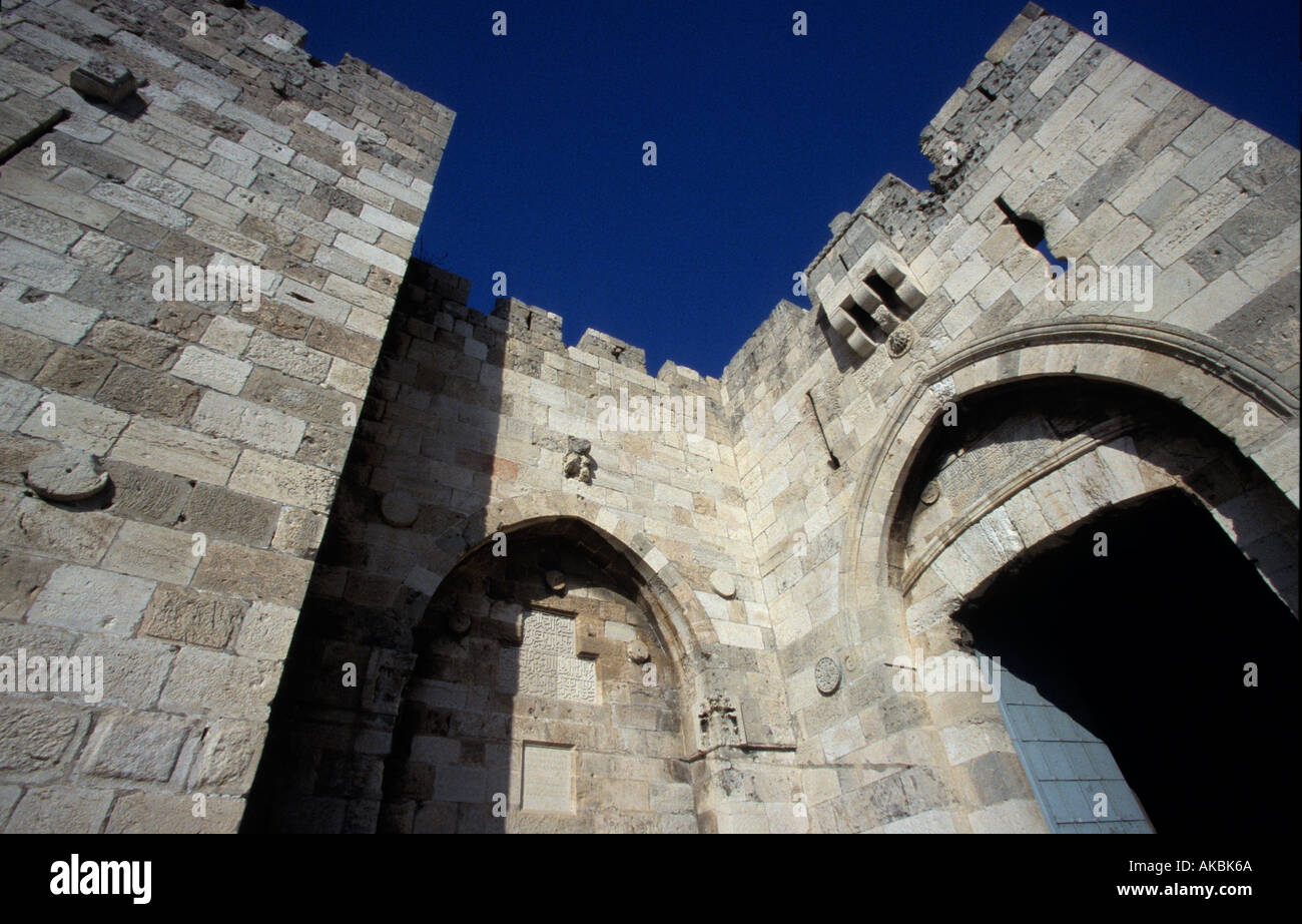 Scared building hi-res stock photography and images - Alamy