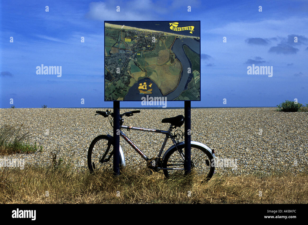 Suffolk coast map hi-res stock photography and images - Alamy