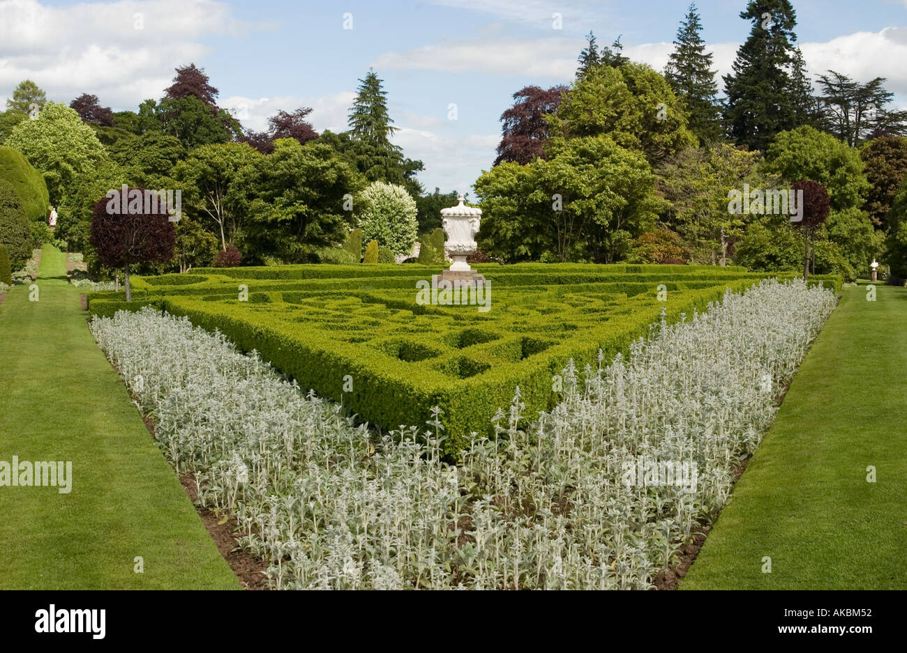 Drummond Castle gardens Crieff, Scotland Stock Photo - Alamy