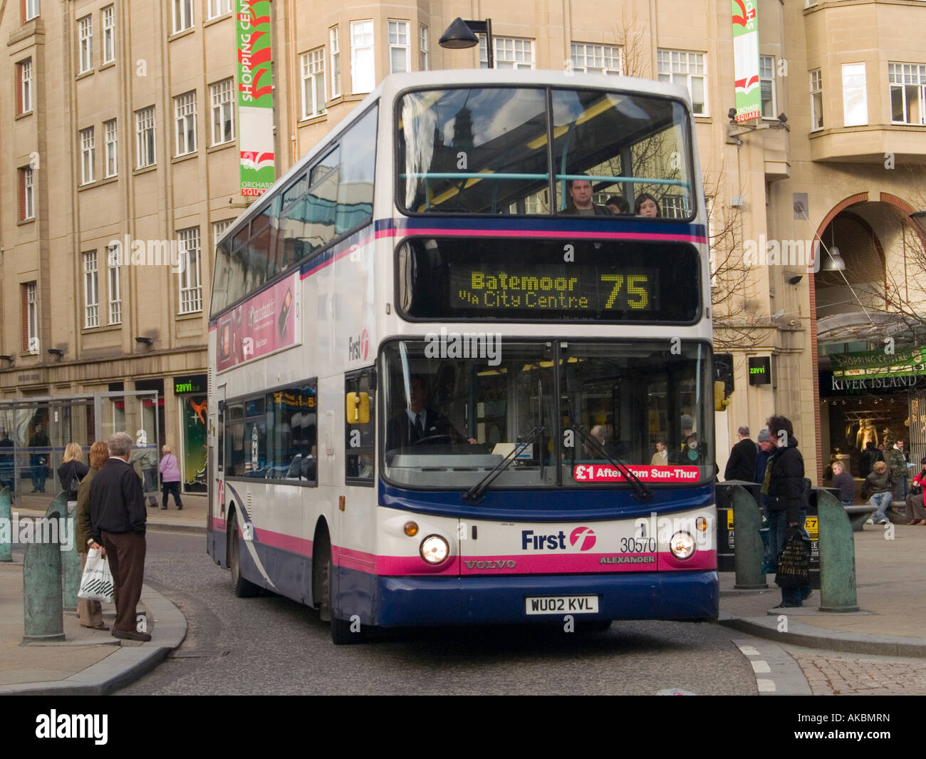 Sheffield bus transport hi-res stock photography and images - Alamy