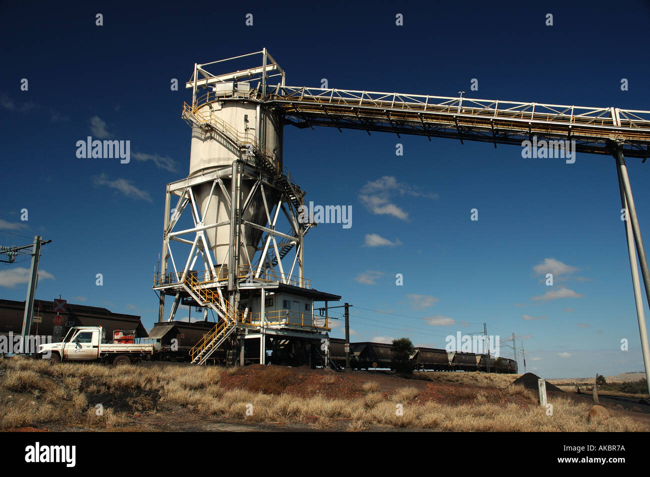 Coal loading facility central Queensland dsc 3003 Stock Photo - Alamy