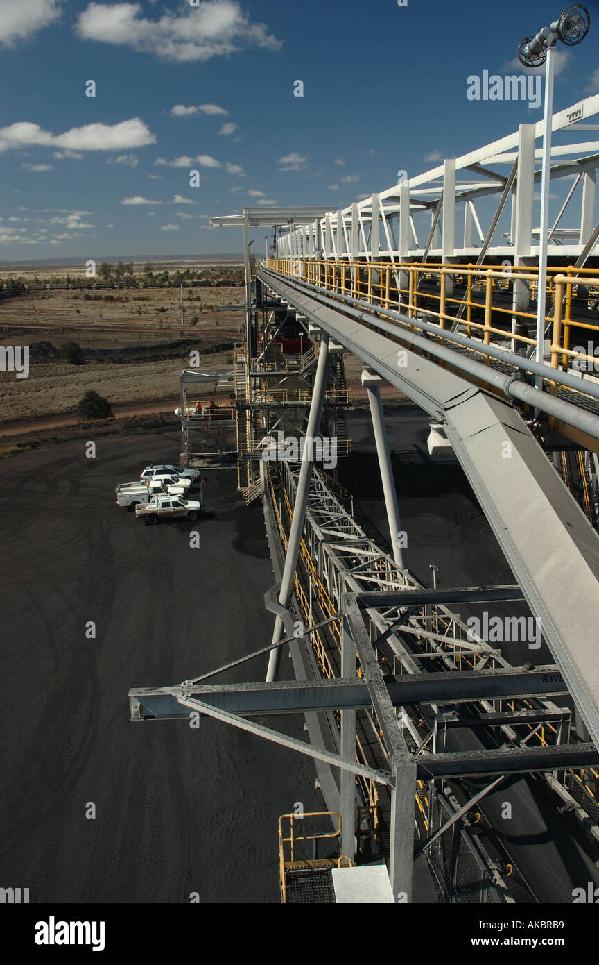 coal loading facility central queensland dsc 3024 Stock Photo - Alamy