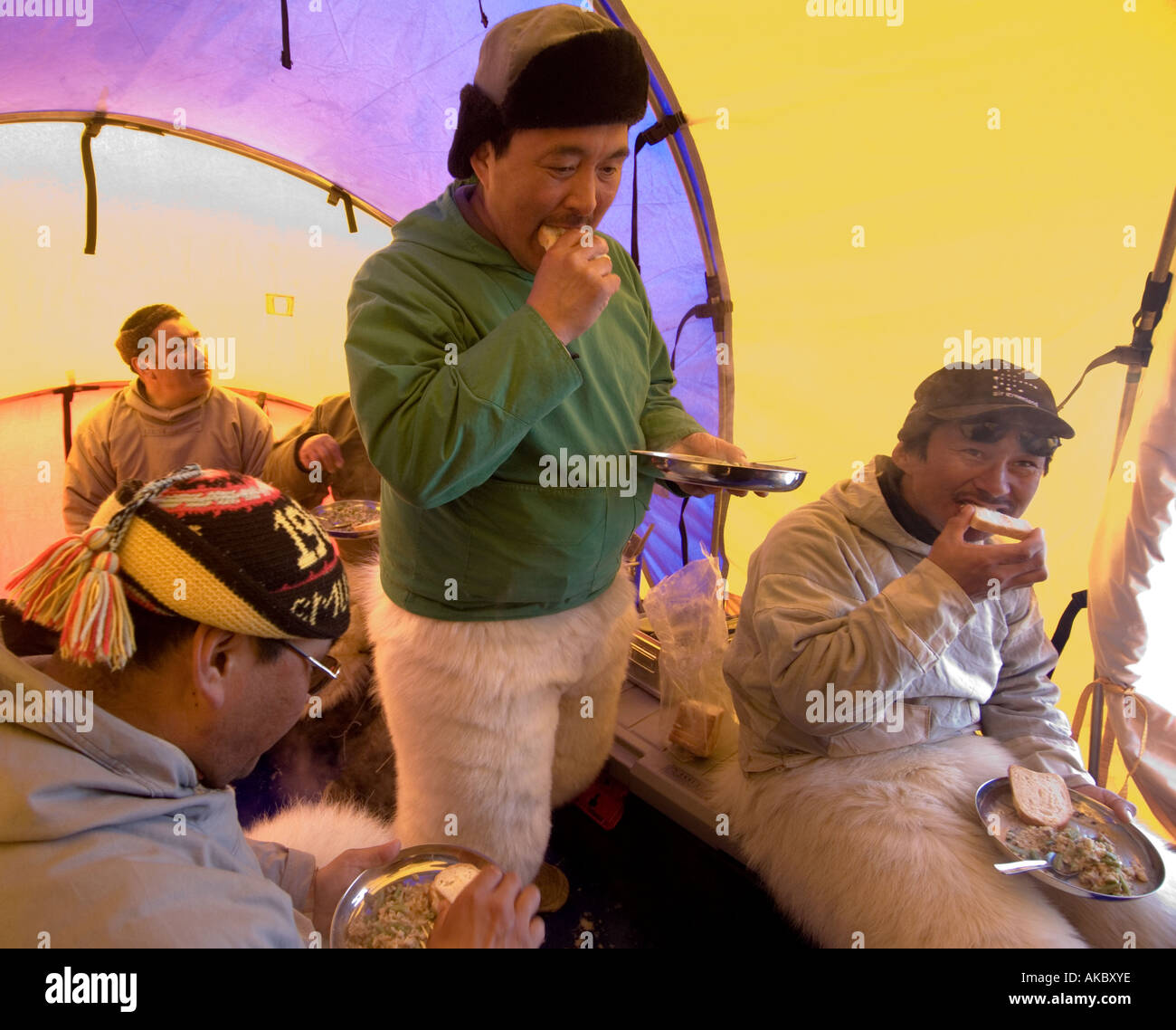 Inuit people eating hi-res stock photography and images - Alamy