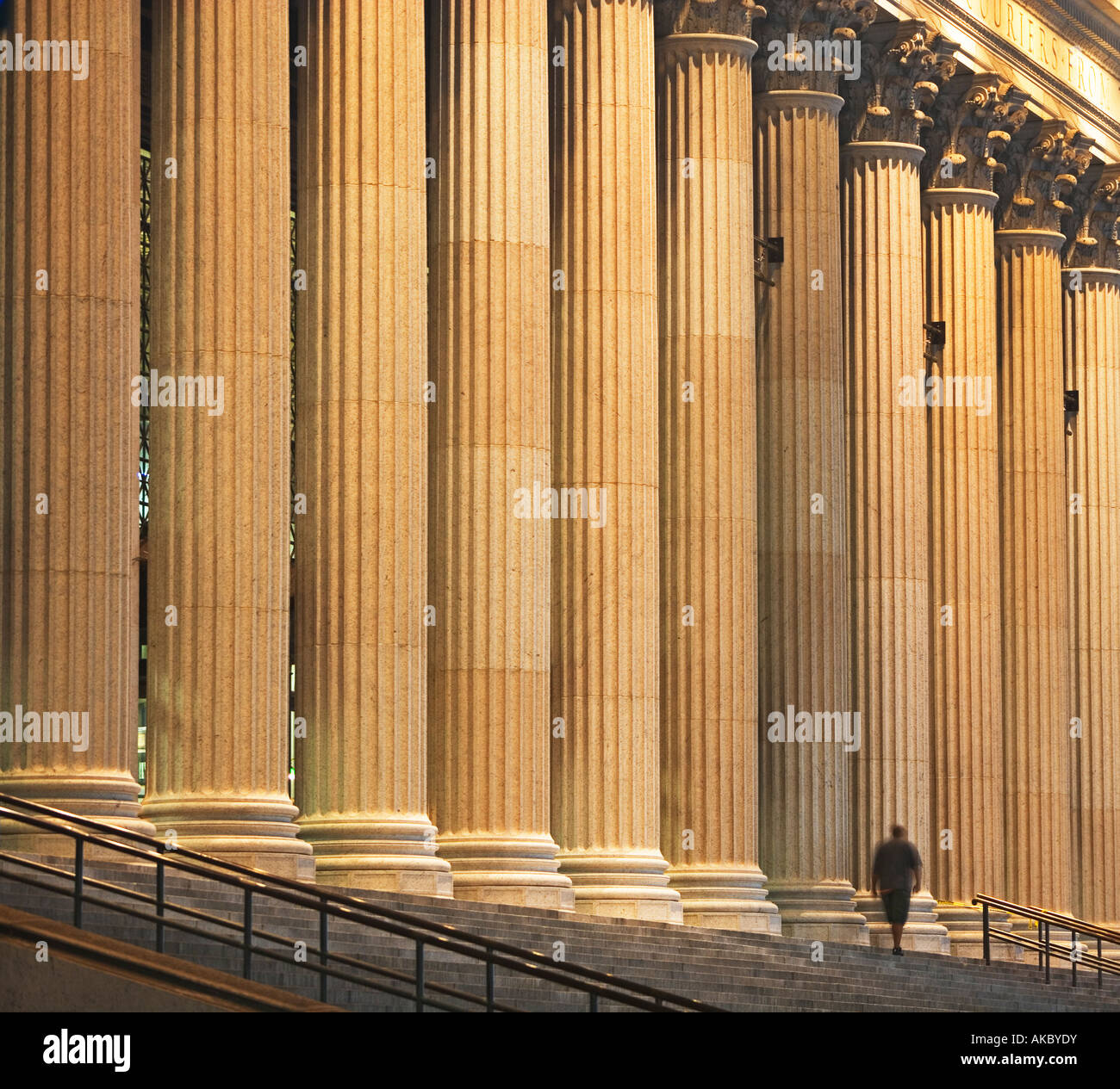 columns,BUILDING, CITY, EXTERIOR, FAÇADE, IN A ROW, SKYSCRAPER, WINDOWS ...