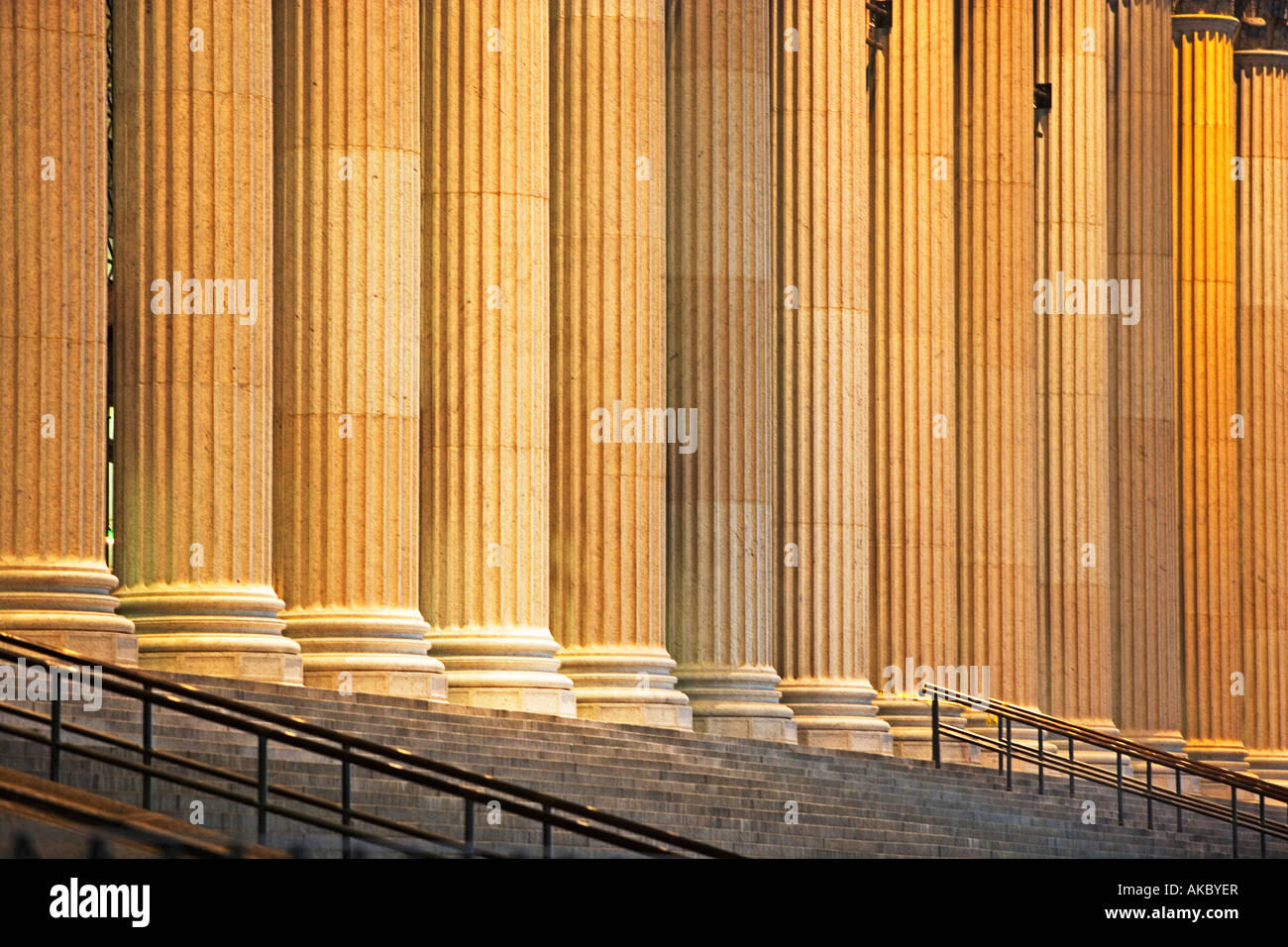 columns,BUILDING, CITY, EXTERIOR, FAÇADE, IN A ROW, SKYSCRAPER, WINDOWS ...