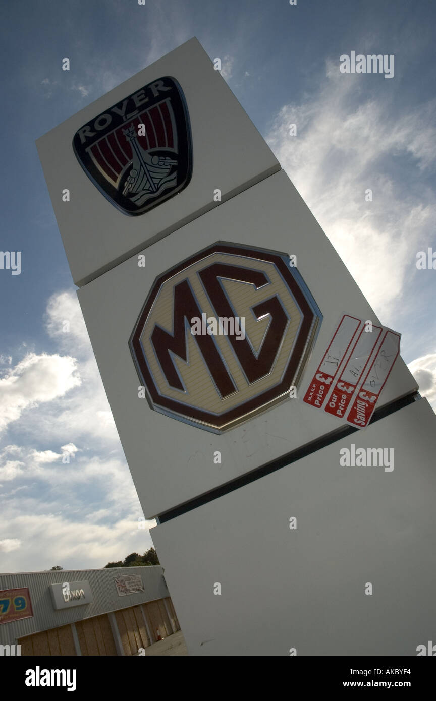 MG Rover dealer closed and boarded up after the collapse of the Rover ...