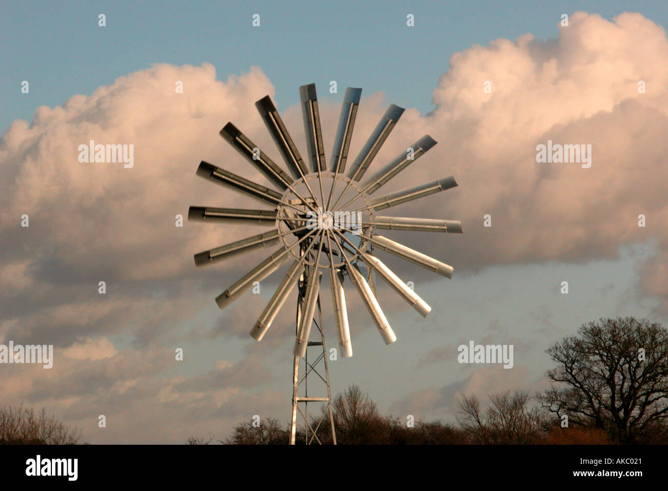 Silver pump hi-res stock photography and images - Alamy