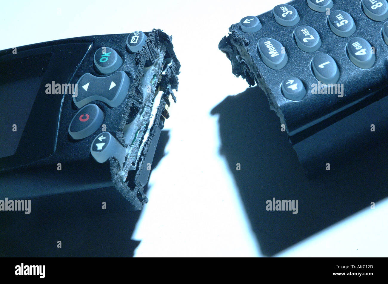 cutting off communications Stock Photo - Alamy