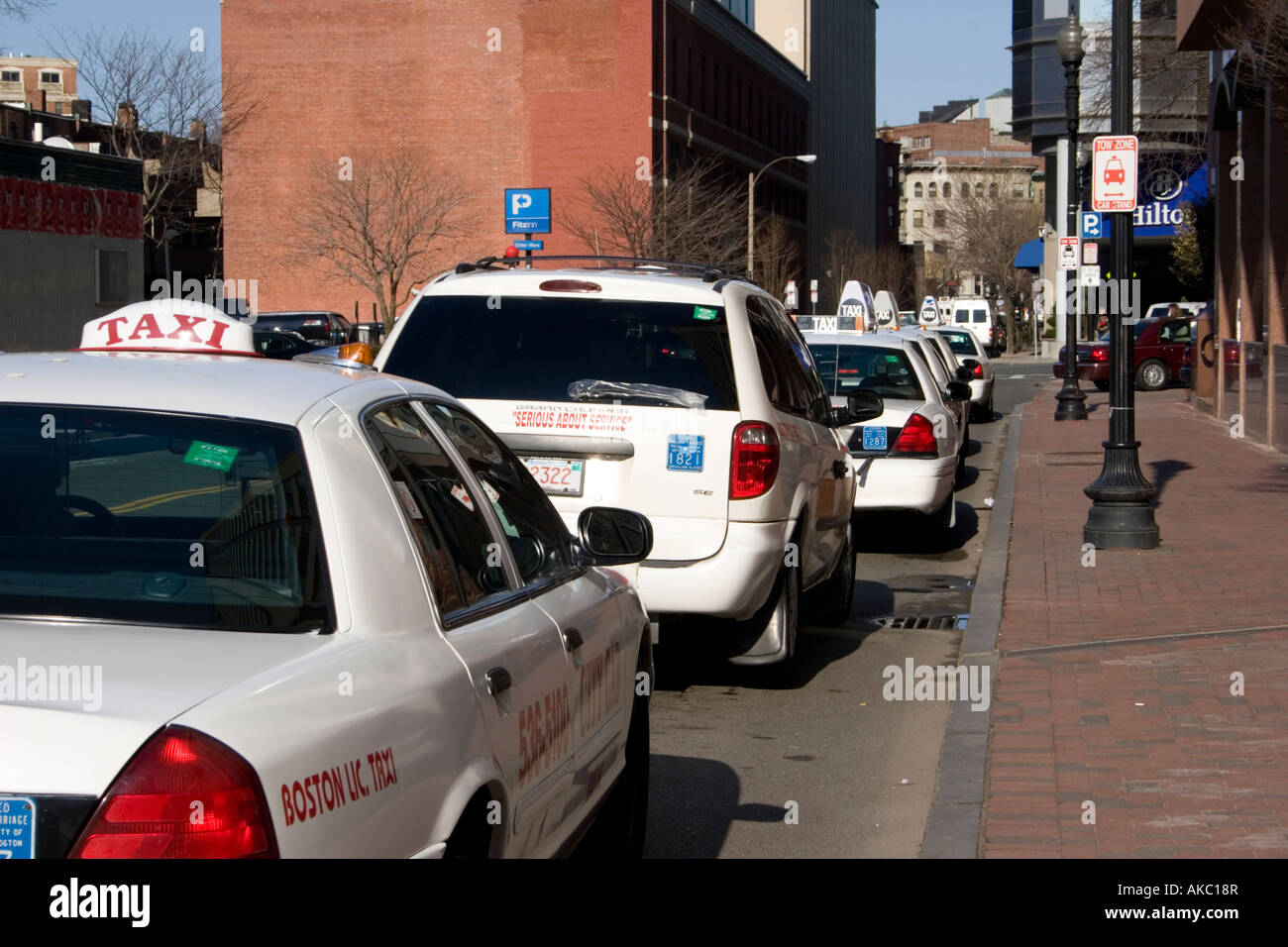 Cab rank hi-res stock photography and images - Alamy
