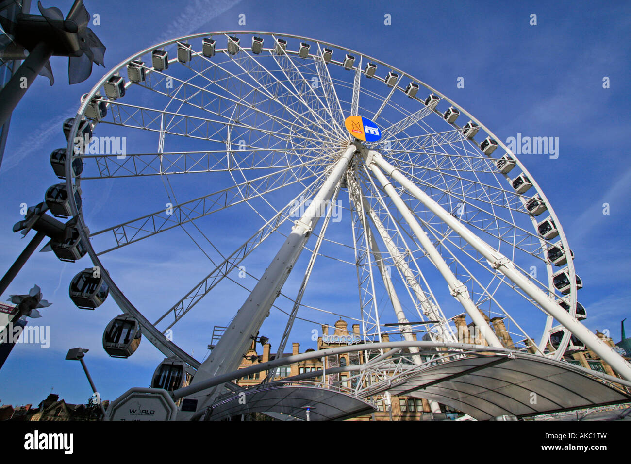 manchester ferris wheel or eye visitor ride attraction exchange square ...